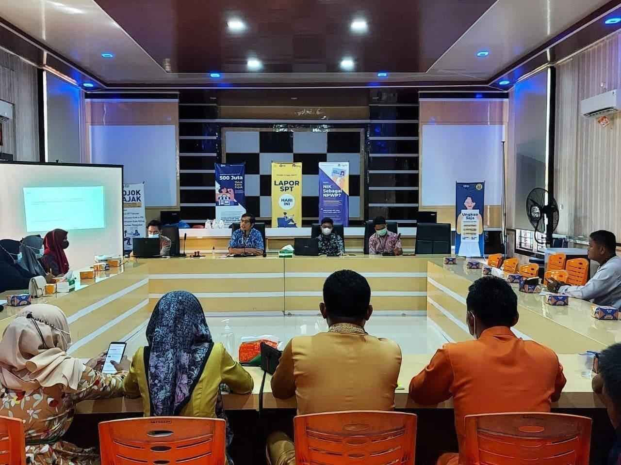 Tingkatkan Pemahaman Pajak, KP2KP Bagansiapiapi Edukasi Bendahara Desa ...